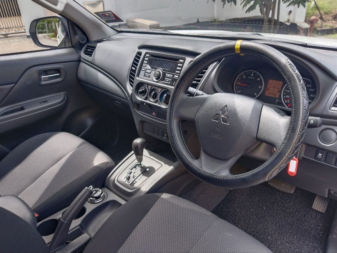 4 X 4 – Excellent Car Rental